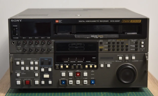 SONY DVW-A500P DIGITAL and Analog Betacam SP Video Tape Cassette Player ...
