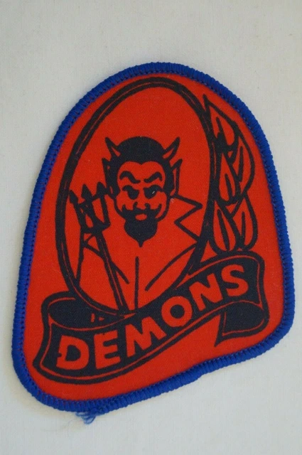 MELBOURNE DEMONS AFL VFL Football Vintage Retro Style Demons Cloth ...