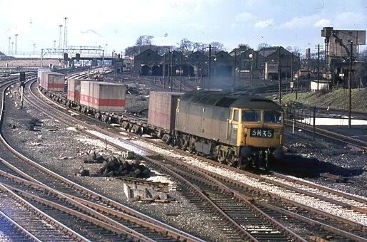 ORIGINAL COLOUR SLIDE of D1846 BR class 47 diesel loco £18.12 - PicClick UK