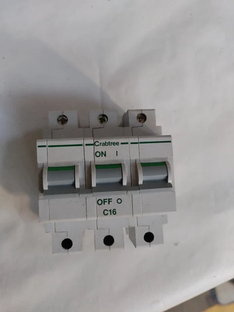 CRABTREE POLESTAR 16A Type C Triple Pole Circuit Breaker 16 Amp MCB ~ 63C/16 £55.00 - PicClick UK