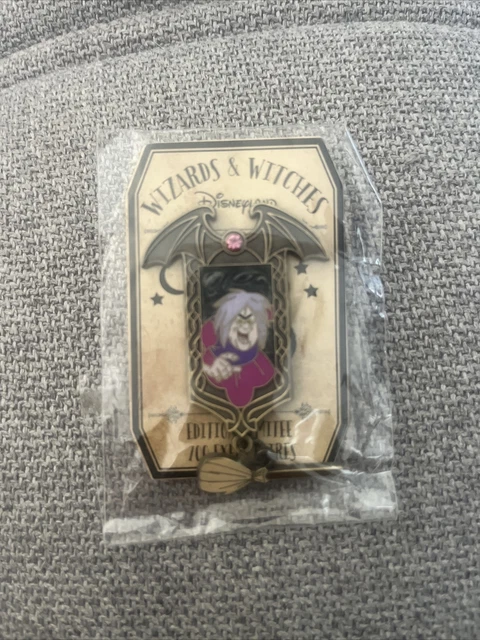 DISNEY PINS WIZARDS & Witches Mim Sword In The Stone DLP LE700 EUR 69 ...