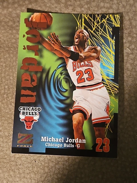1997-98 SKYBOX Z-FORCE Michael Jordan Card #23 EUR 1,38 - PicClick FR