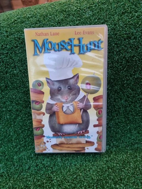 MOUSEHUNT FAMILY CHILDRENS Movie Video Cassette Tape Vhs Lee Evans ...