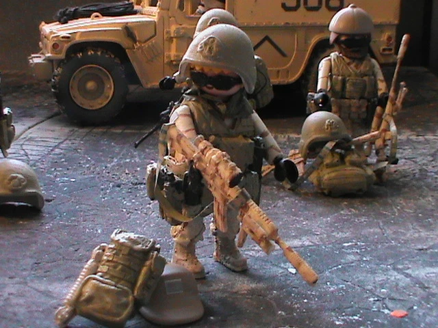 PLAYMOBIL CUSTOM US-NAVY-SEAL-UNIFORME Désert Irak 2003 Réf 0189 Bis ...