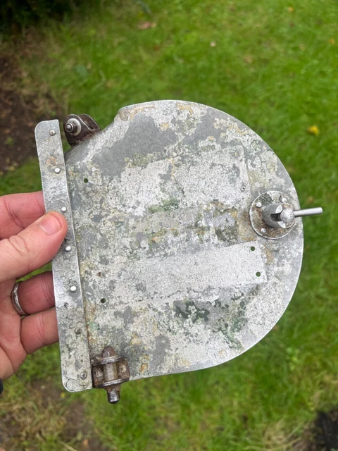 WW2 BATTLE OF Britain access hatch relic, Spitfire R6642, 92 Sqn (P/O ...