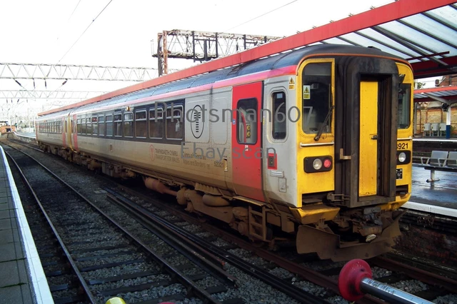 CLASS 153 153921, single car DMU, in Transport for Wales with 153323 at Crewe £0.75 - PicClick UK