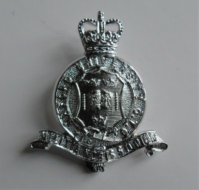 EDINBURGH UNIVERSITY OTC British Army Cap Badge £10.50 - PicClick UK