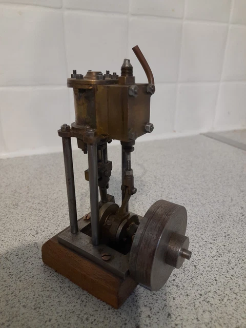LIVE STEAM VERTICAL Engine Works On Air £155.00 - PicClick UK