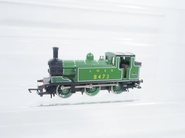 HORNBY OO GAUGE Steam Locomotive LNER J83 0-6-0T 8473 *please read £21. ...