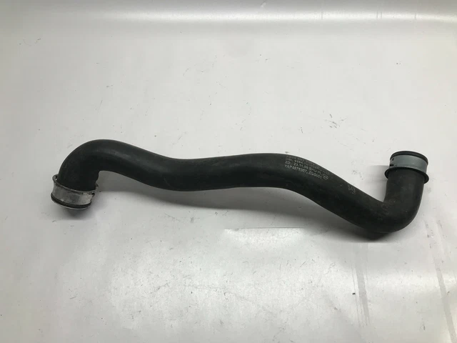 2013 MERCEDES-BENZ C Coupé C204 C250 204.347 Refroidisseur Eau Tuyau ...