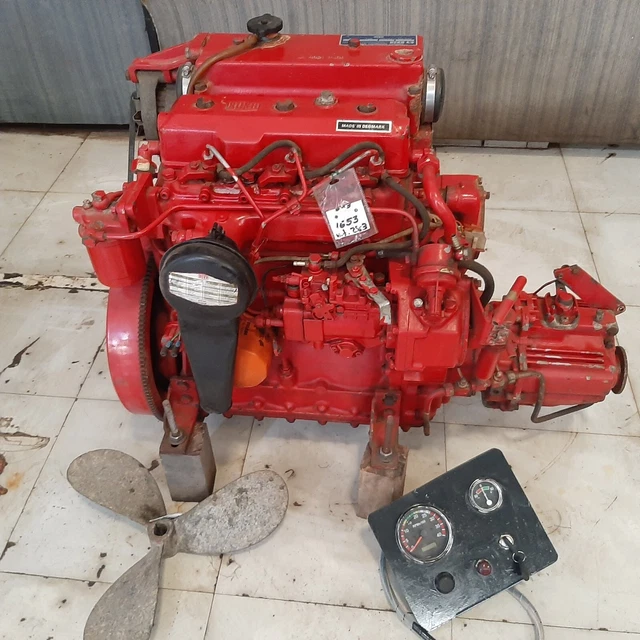 MOTEUR DIESEL MARIN intérieur Bukh DV36 RME du bateau de sauvetage d ...