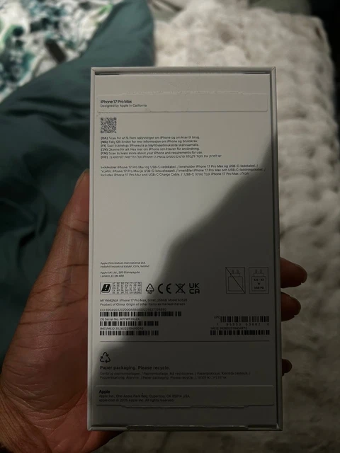 APPLE IPHONE 17 pro max silver 256gb opened never used serial number ...