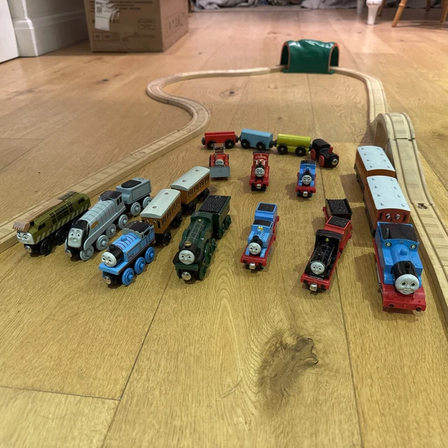 THOMAS THE TANK Engine and friends wooden railway train sets. 2 types £ ...