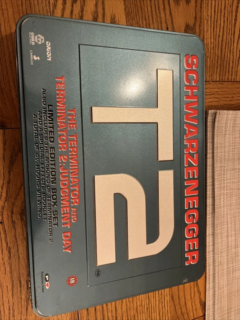 SCHWARZENEGGER TERMINATOR LIMITED Edition VHS Box Set In Metal Tin £9. ...