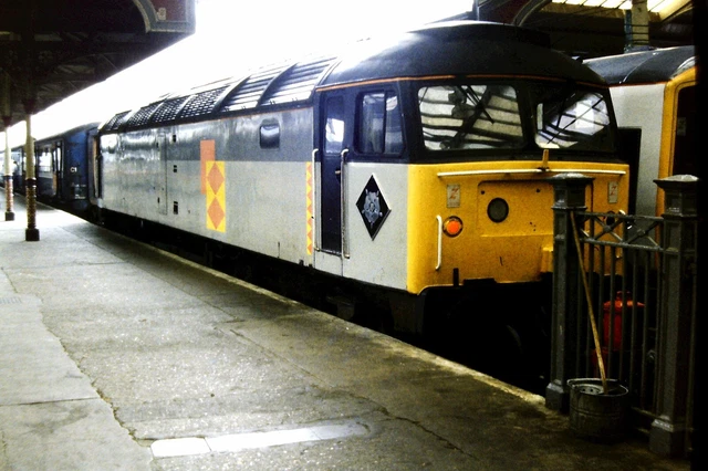 ORIGINAL 35MM SLIDE, class 47 47335 at Norwich 27/7/1991 £2.28 ...