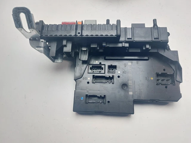 MERCEDES C CLASS 2010-2014 W204 rear SAM Control Unit 2049060305 £39.50 ...