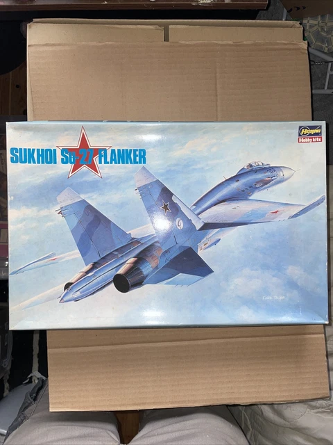 HASEGAWA 1/72 SCALE Sukhoi Su-27 Flanker unassembled kit £10.00 ...