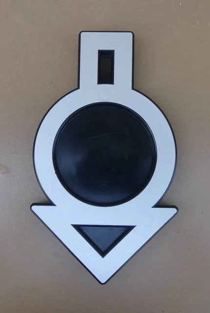 ANCIEN LOGO INSIGNE de CALANDRE BERLIET emblème automobilia plastique ...