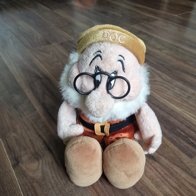 DISNEY STORE SNOW White & Seven 7 Dwarfs Doc Dwarf 11” Plush soft toy £ ...