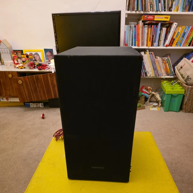 SAMSUNG PS-WT47T WIRELESS Subwoofer - No Soundbar Included. Subwoofer ...