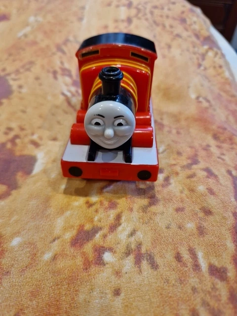 THOMAS THE TANK Engine Take and Play Engine JAMES the No 5 Engine 2009 ...