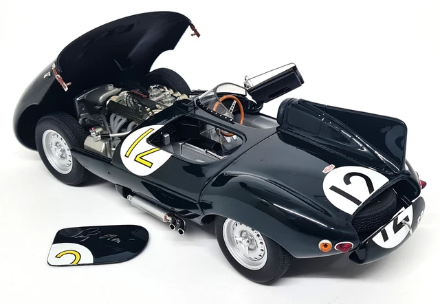 AUTOART 1/18 JAGUAR D-Type Short Nose Le Mans #12 Signed by Stirling ...