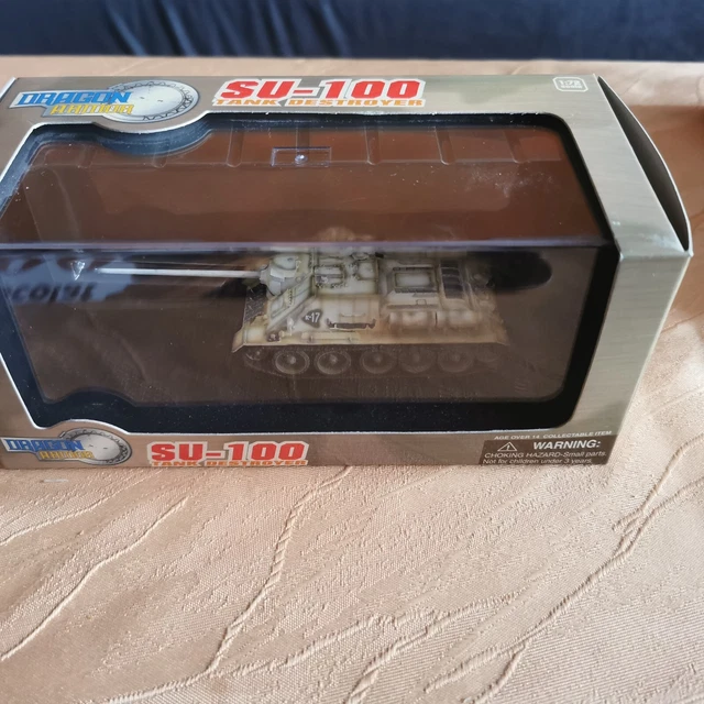 DRAGON ARMOR TANKS model 1:72/SU-100 Hungary 1945/7th M.Corps/No 60299 ...