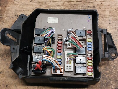 RENAULT CLIO MK3 Modus Under Boonet Fuse Box 674661C £48.00 - PicClick UK