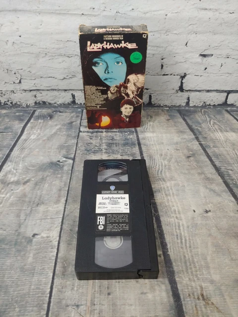 LADYHAWKE (VHS, 1985) Matthew Broderick Michelle Pfeiffer £8.26 ...