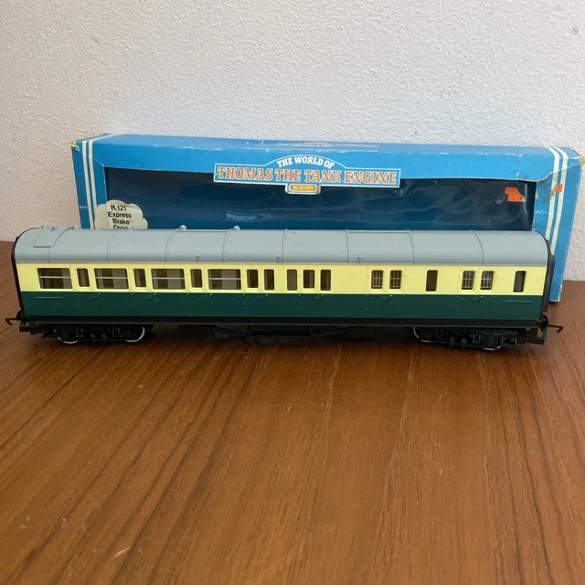 HORNBY THOMAS THE Tank R.121 Express Brake Coach Boxed £19.61 - PicClick UK