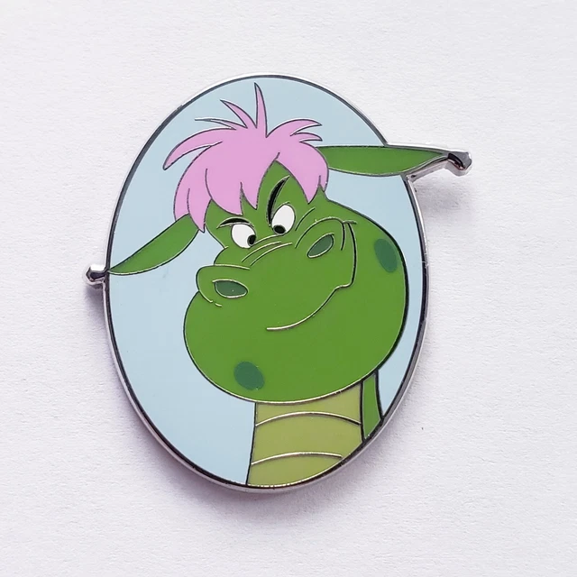 DISNEY STORE ELLIOTT Pete's Dragon 100 Years Decades Limited Release ...