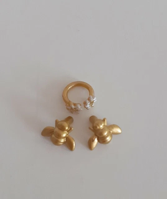 RAINBOW HIGH DOLL Clothes Delilah Fields Series 4 Bee Earrings Daisy ...