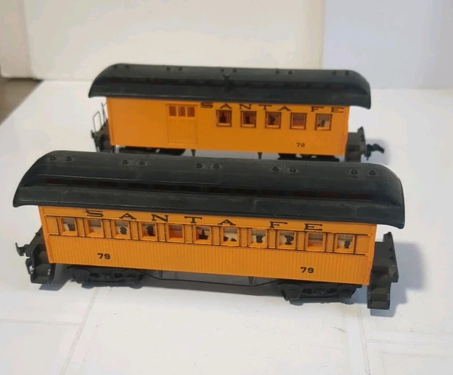 TYCO SANTA FE Coaches No 76 & 79 £2.24 - PicClick UK