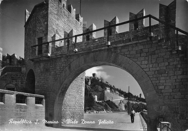33-46C) CARTOLINA REPUBBLICA San Marino Viale Donna Felicita' Animata ...