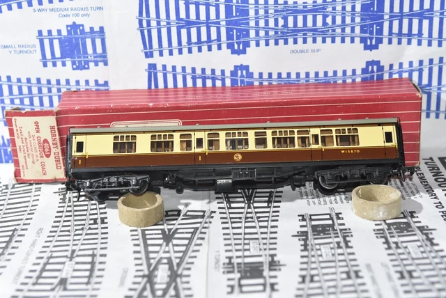 HORNBY DUBLO 4061 BR Open Corridor Coach 2nd Class W.R. In Original Box ...