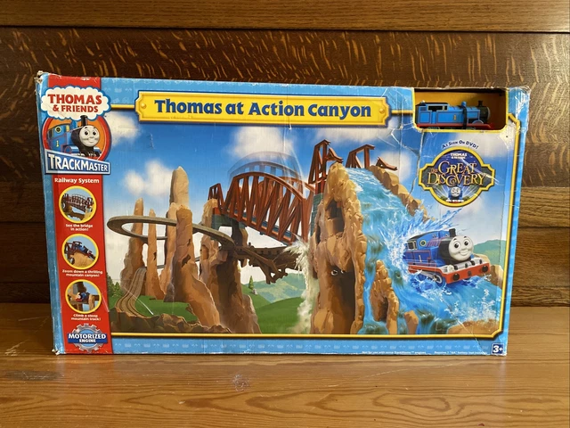 THOMAS & FRIENDS Action Canyon. Trackmaster chemin de fer motorisé. 100 ...