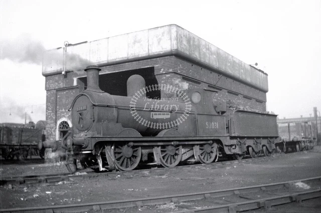 PHOTO BRITISH RAILWAYS Steam Locomotive Class LYR25 52031 at Patricroft ...