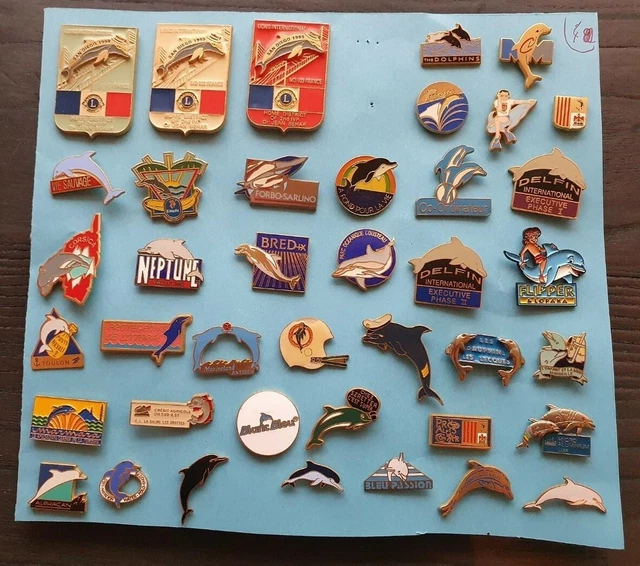 LOT DE 40 Pin's dauphin divers flipper lions club corse bred paca blanc ...