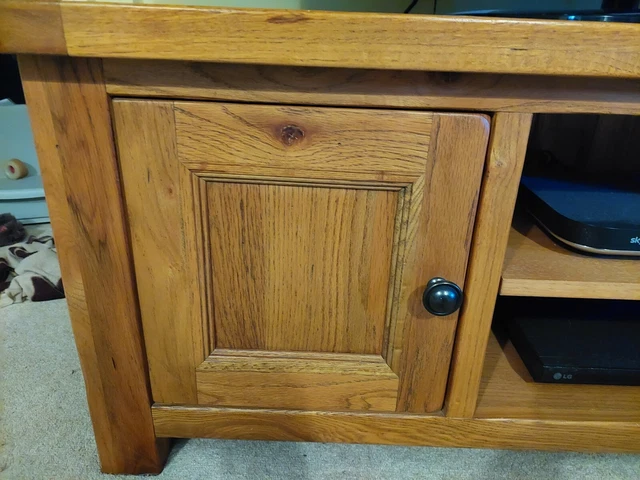 HARVEYS TOULOUSE RUSTIC Solid Oak TV Unit Excellent condition RRP £499 ...