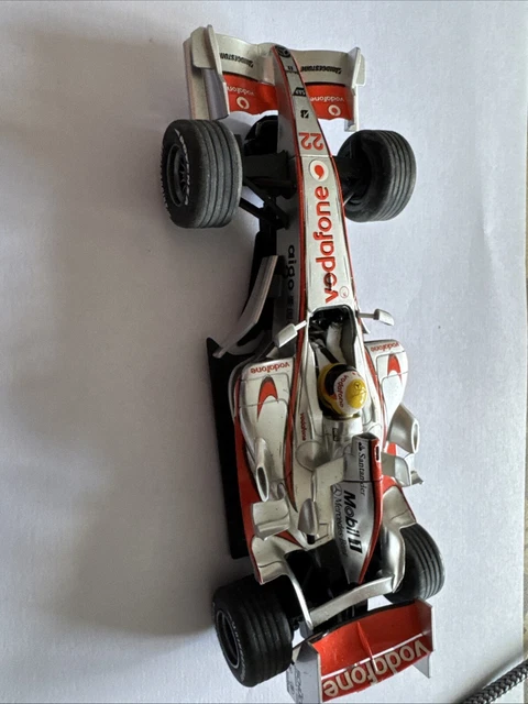 SCALEXTRIC C2865 MERCEDES McLaren MP4-21 F1 Car-Lewis Hamilton No.22 No ...