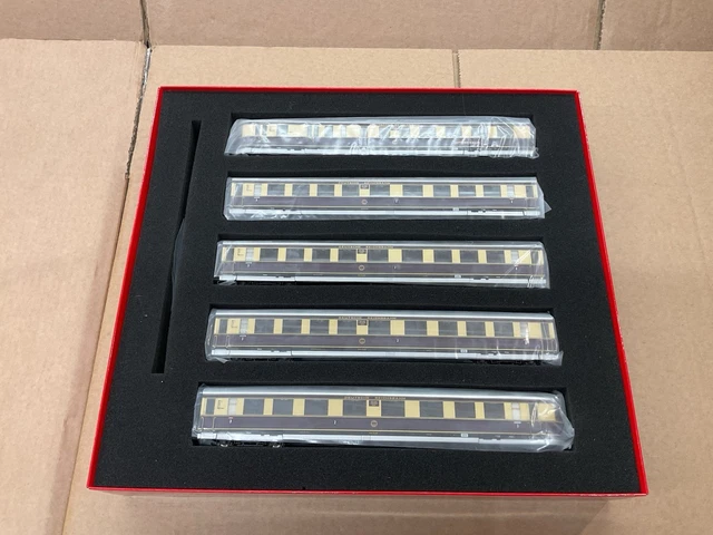 RIVAROSSI HO SCALE Passenger Coach 5 Car Set Henschel-Wegmann Zug Ep ...