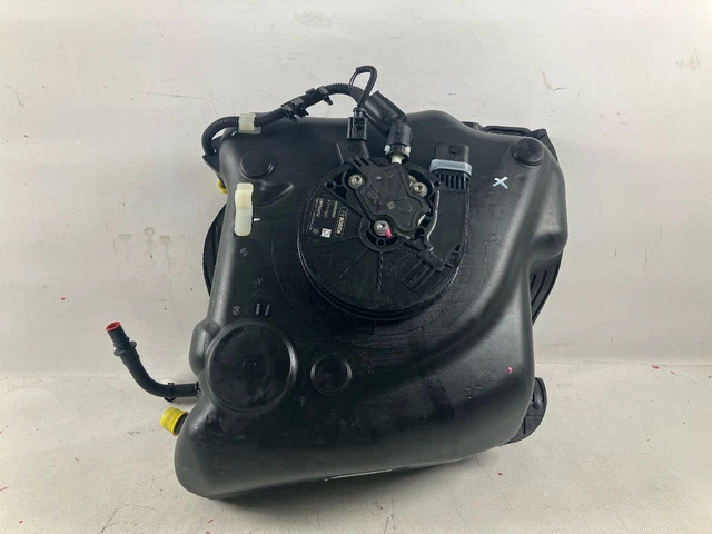 TANK ADBLUE VW Passat B8 Variant (3G) 2.0 TDI 140 kW 190 PS (11.2014 ...