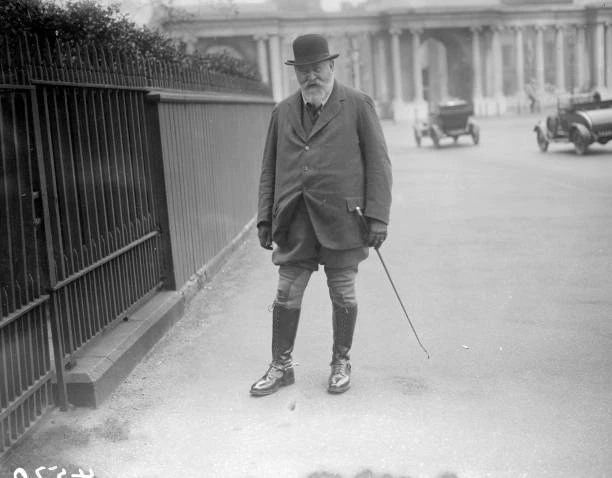 LIONEL WALTER ROTHSCHILD 2nd Lord Rothschild in riding gear 1930s Old ...