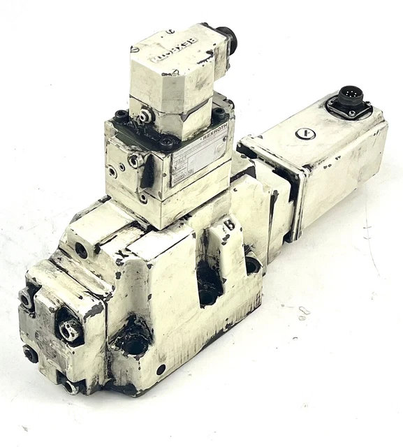 BOSCH REXROTH DIRECTIONAL Control Servo Valve 4WS2EM10-41/10B2ET315Z8BM ...