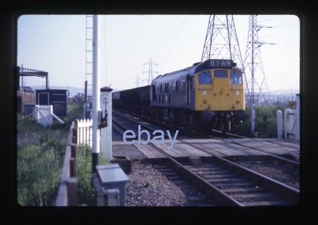 ORIGINAL 35MM SLIDE -Class 25-25037 w/ freight at Shotwick (Shotton) 6. ...