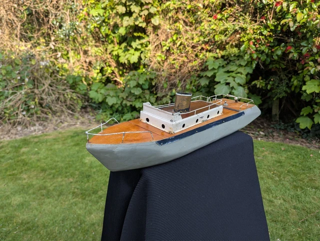 VINTAGE WOODEN REMOTE Control Boat Model £37.11 - PicClick UK
