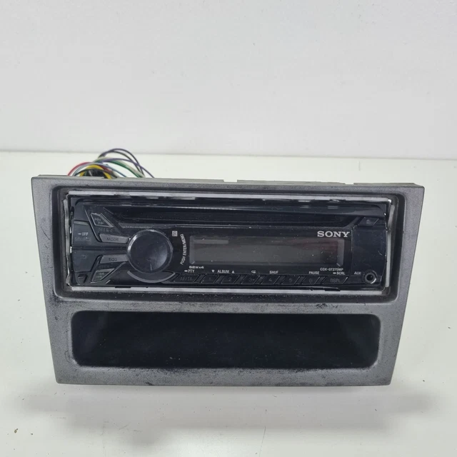 SONY CAR RADIO STEREO CD PLAYER HEAD UNIT CDX-GT270MP + FREE POST £29.87 - PicClick UK
