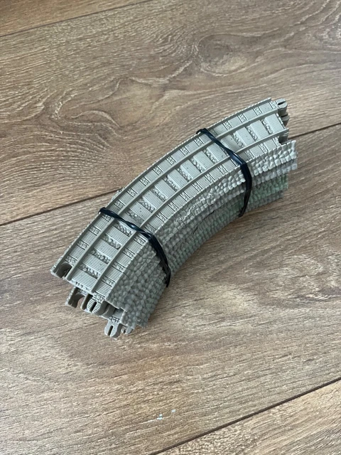 TRACKMASTER THOMAS THE Tank Engine Track - 8X Curves £10.00 - PicClick UK