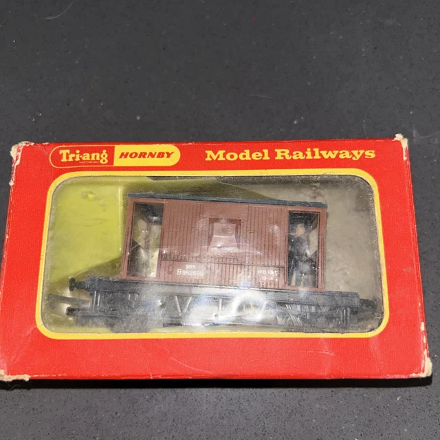 HORNBY R16. BR 20T Brake Van Bauxite. Very Early Triang Hornby Model £0 ...