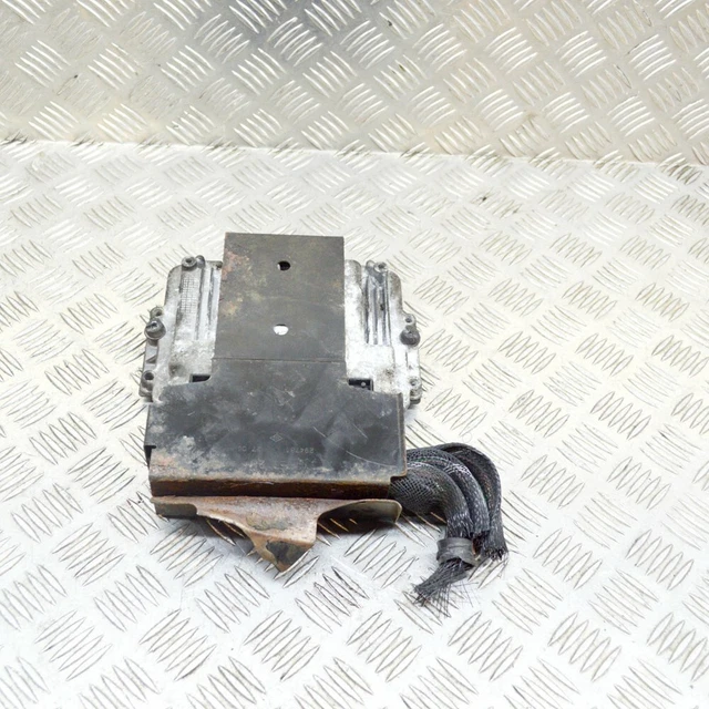 RENAULT MASTER MK2 Furgon Engine Control Unit ECU 2.5 Diesel 74kw 2006 ...